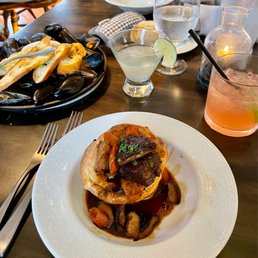 THE PUDDLE DOCK RESTAURANT - Updated July 2025 - 164 Photos & 114 ...