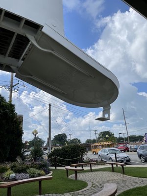 WORLD’S LARGEST MAILBOX - Updated November 2024 - 33 Photos & 14 ...