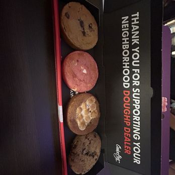 COOKIE PLUG - Updated May 2025 - 91 Photos & 45 Reviews - 507 E Houston ...