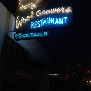 WOOL GROWERS RESTAURANT - 394 Photos & 461 Reviews - 620 E 19th St ...