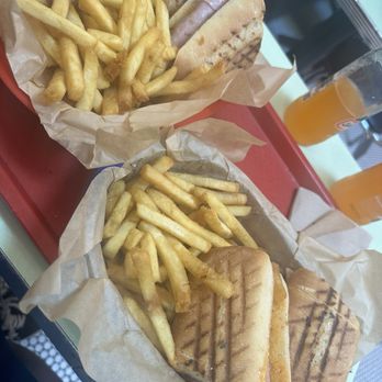 HABANA OUTPOST - Updated July 2025 - 1010 Photos & 1079 Reviews - 757 ...