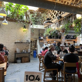 LEVEN DELI - Updated July 2024 - 984 Photos & 609 Reviews - 123 W 12th ...