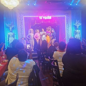 LIPS - ATLANTA - Updated May 2025 - 945 Photos & 465 Reviews - 3011 ...