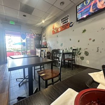 POKI YAKI - Updated December 2025 - 185 Photos & 139 Reviews - 855 W ...