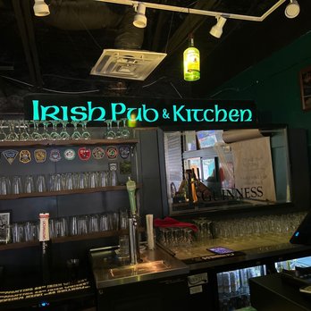 THE SHEBEEN IRISH PUB & KITCHEN - Updated December 2025 - 32 Photos ...