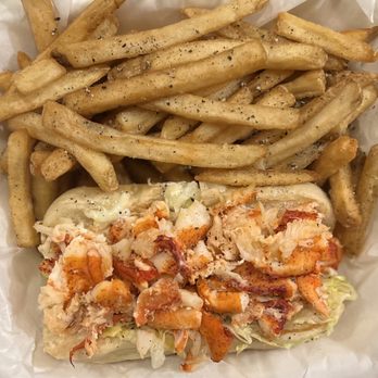 BLOCK 16 - Updated May 2024 - 1160 Photos & 1250 Reviews - 1611 Farnam ...