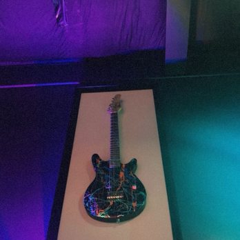 FLASHBACKZ LOUNGE & GRILL - Updated August 2024 - 208 Photos & 196 ...