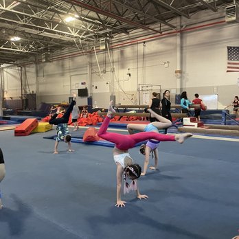 ATHLETIC EDGE SPORTS CENTER - Updated January 2026 - 21 Photos - 10 ...