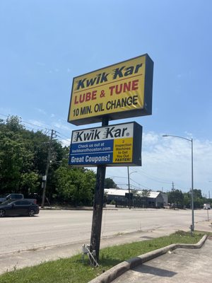 KWIK KAR - Updated September 2025 - 22 Photos & 139 Reviews - 2710 ...