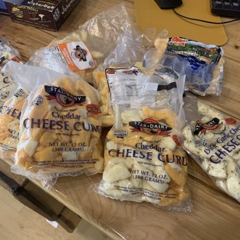 WISCONSIN CHEESE MART - Updated May 2025 - 41 Photos & 22 Reviews - 119 ...