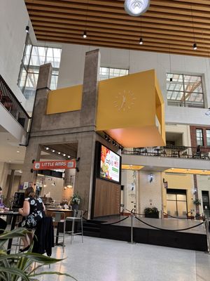 STRAWBERRY SQUARE - Updated January 2026 - 52 Photos & 19 Reviews - 320 ...