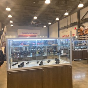 TEXAS GUN EXPERIENCE - 110 Photos & 168 Reviews - 1901 South Main St ...