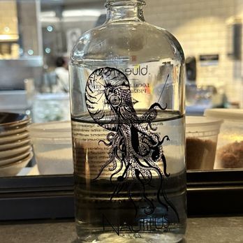 NAUTILUS PIER 4 - Updated July 2024 - 281 Photos & 144 Reviews - 300 ...