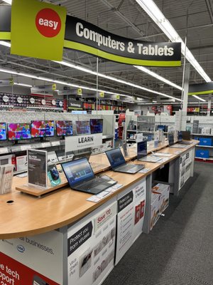 STAPLES - Updated October 2025 - 48 Photos & 38 Reviews - 2550 Albany ...