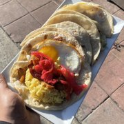 HONDURAS KITCHEN - 467 Photos & 286 Reviews - 1909 E 4th St, Long Beach ...