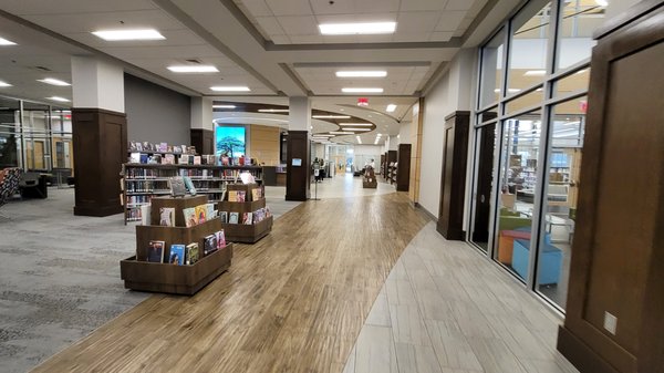 SOUTH HUNTSVILLE PUBLIC LIBRARY - Updated August 2025 - 30 Photos ...