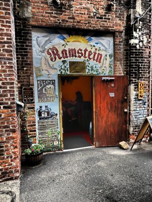 HIGH POINT BREWING COMPANY - Updated August 2024 - 106 Photos & 59 ...