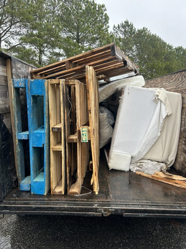 JUNK ASAP - Updated August 2024 - Request a Quote - 13 Photos - Dale ...