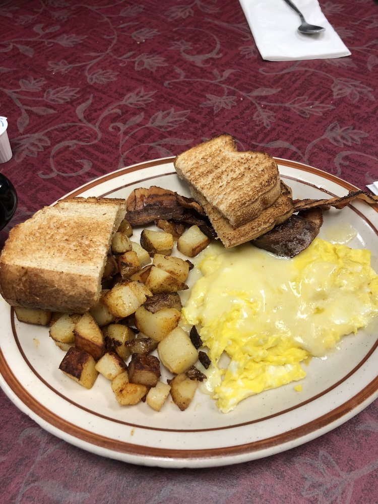 PERRY’S MAIN STREET EATERY - Updated October 2025 - 51 Photos & 54 ...