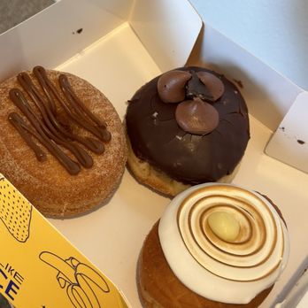 DOCE DONUT CO - Updated October 2024 - 42 Photos & 25 Reviews - 2305 ...
