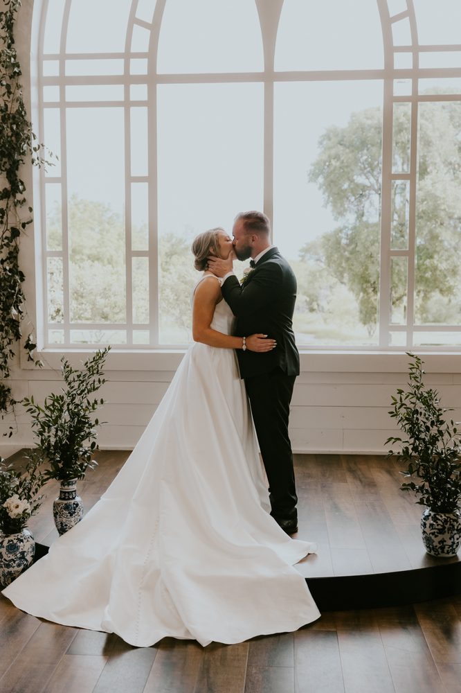 SWEET LURAE - Request Information - 10 Photos - Bertram, Texas - Wedding Planning - Phone Number ...