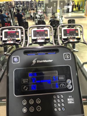 FIT4LESS - Updated June 2025 - 58 Photos & 29 Reviews - 1880 Eglinton ...