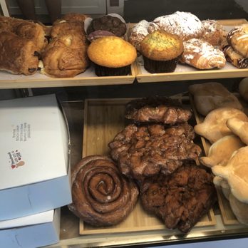 BRANFORD BEACH DONUT - Updated November 2025 - 32 Reviews & 49 Photos ...