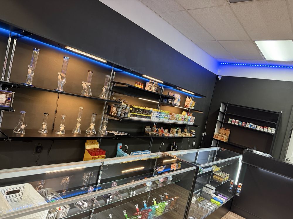 Vybe Smoke Shop, Los Angeles | Roadtrippers