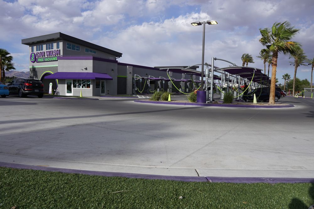 ULTRA CLEAN EXPRESS CAR WASH - Updated July 2025 - 73 Photos & 61 ...