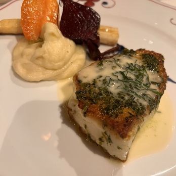 C29 - Updated December 2025 - 41 Photos & 27 Reviews - 1320 Main St, St ...