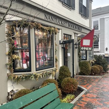 NANTUCKET BOOKWORKS - Updated December 2024 - 26 Photos & 39 Reviews ...