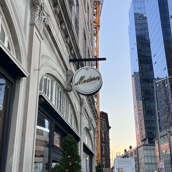 MODERN RESTAURANT & LOUNGE - Updated September 2024 - 283 Photos & 354 ...