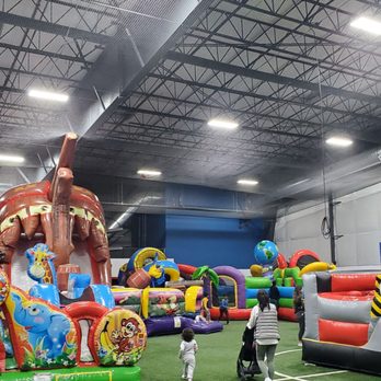 ARENA SPORTS MILL CREEK - Updated October 2025 - 130 Photos & 130 ...