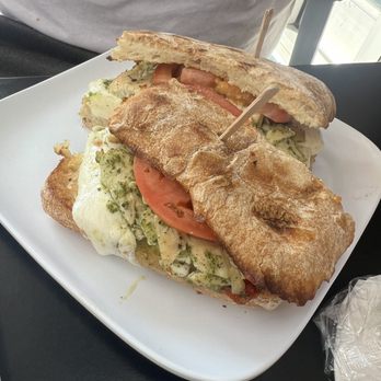 AMARA CHOCOLATE & COFFEE - 2875 Photos & 1962 Reviews - 55 S Raymond ...