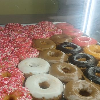 MANNA DONUTS - Updated December 2025 - 60 Photos & 124 Reviews - 846 E ...
