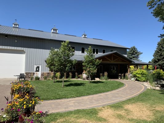 ROUND LAKE VINEYARDS & WINERY - Updated June 2024 - 46 Photos & 26 ...