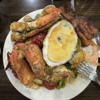 FOUR SEASON BUFFET - Updated January 2025 - 190 Photos & 204 Reviews ...