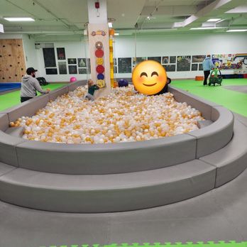 OH MY LAND CLUB - Updated December 2025 - 28 Photos - 2748 Lougheed ...