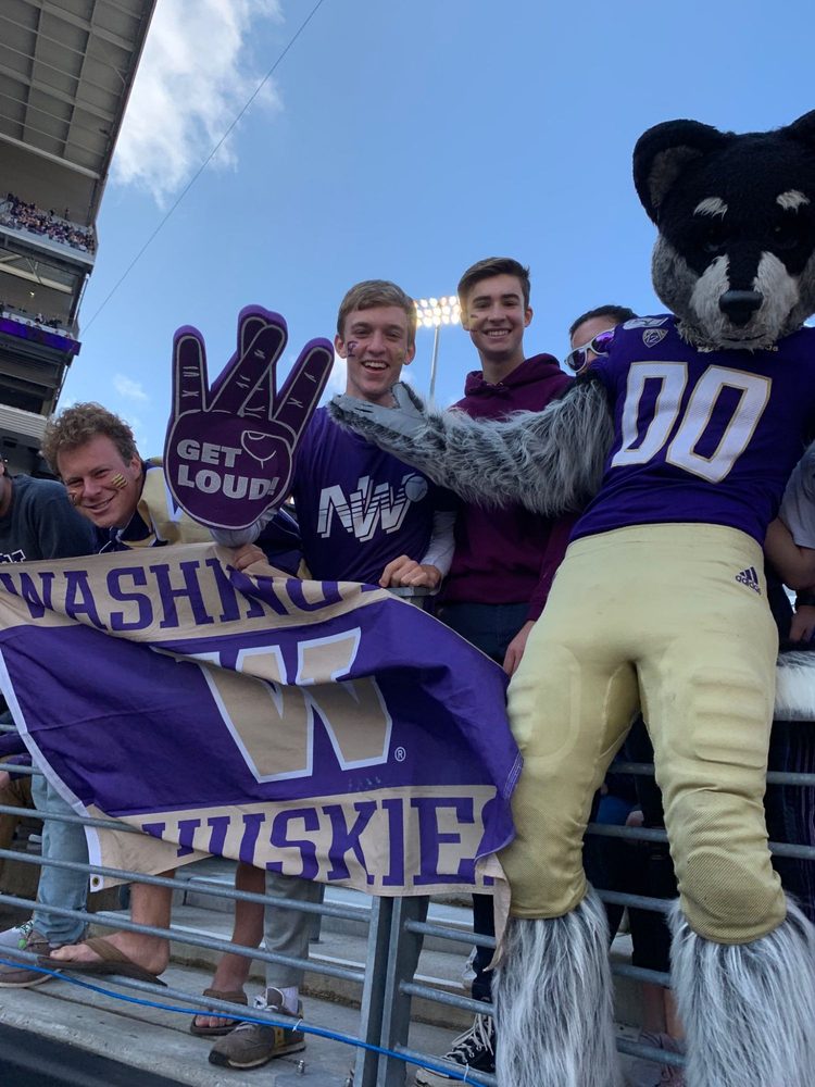 HAGGETT HALL - Updated June 2025 - 4000 15th Ave NE, Seattle ...