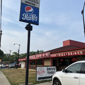 RUSSELL’S BARBECUE - Updated October 2024 - 243 Photos & 520 Reviews ...