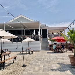 DOCKSIDE BREWERY - Updated June 2025 - 501 Photos & 313 Reviews - 40 ...