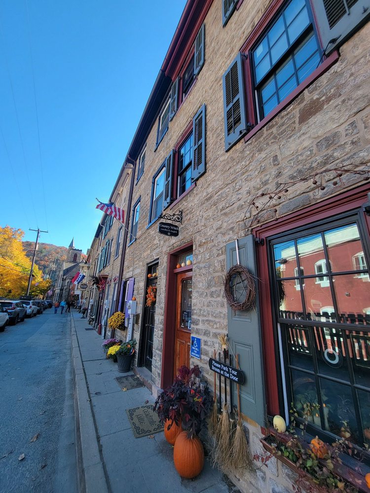 COUNTRY WITCH - Updated December 2025 - 57 Race St, Jim Thorpe ...