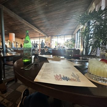 SOHO HOUSE AUSTIN - Updated July 2025 - 68 Photos & 44 Reviews - 1011 S ...