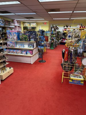UNIQUE TOY SHOP - Updated July 2025 - 13 Reviews - 120 S Main St ...