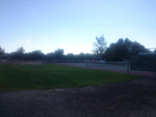 SIERRA VISTA POOL - Updated December 2025 - 5001 Montaño NW ...