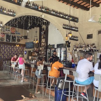 LA TABERNA LÚPULO - 469 Photos & 357 Reviews - 151 Calle San Sebastian ...