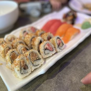 AKIMI SUSHI AND STIR FRY - Updated January 2026 - 243 Photos & 222 ...