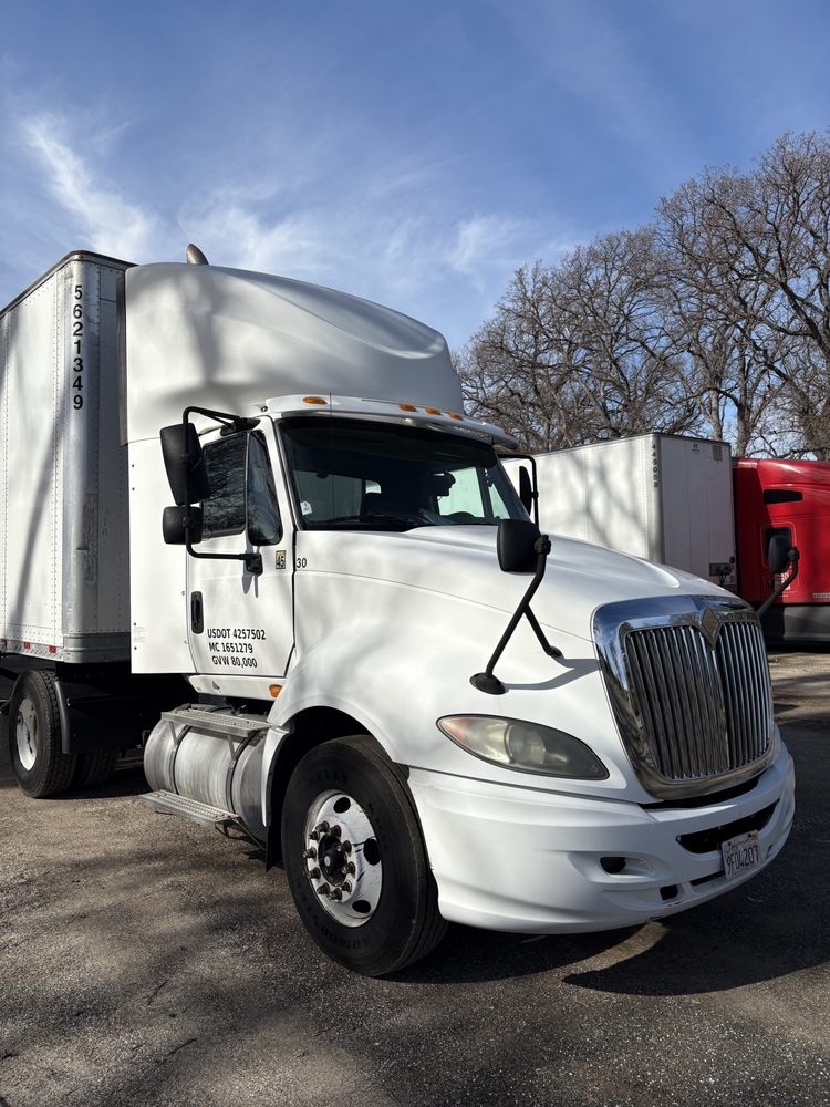 STRATTON OAKS TRUCKING - Updated February 2025 - 427 Mendocino Ave ...