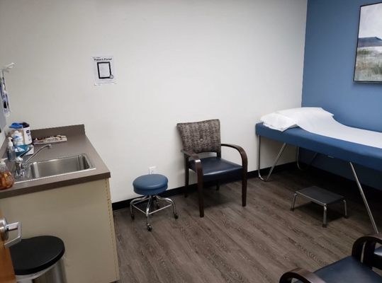 LISA HERTZ, MD - Updated January 2026 - 14 Photos & 32 Reviews - 4772 ...