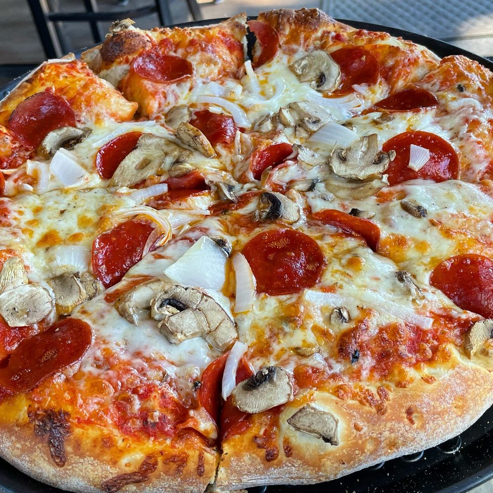 AJ’S STONE OVEN AMERICAN PIZZERIA - Updated September 2024 - 93 Photos ...